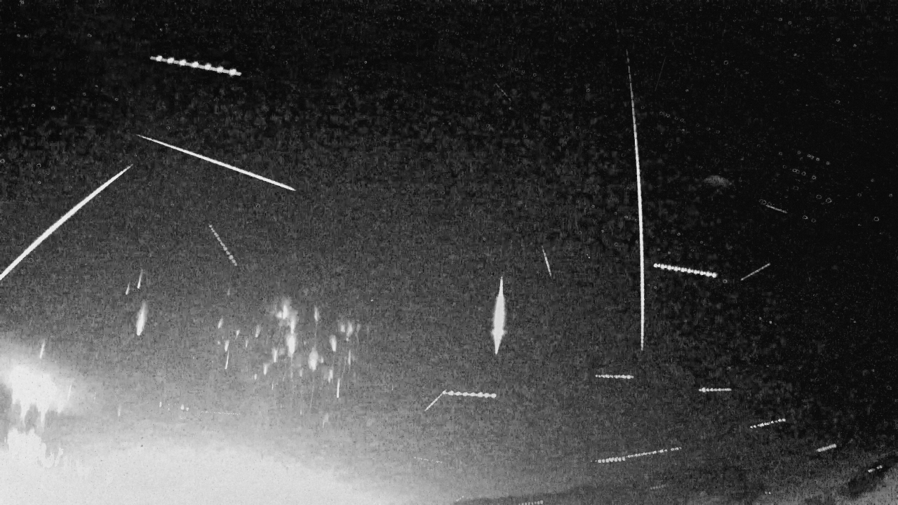 42 sprites recorded in one night from Hum, Croatia - Global Meteor Network